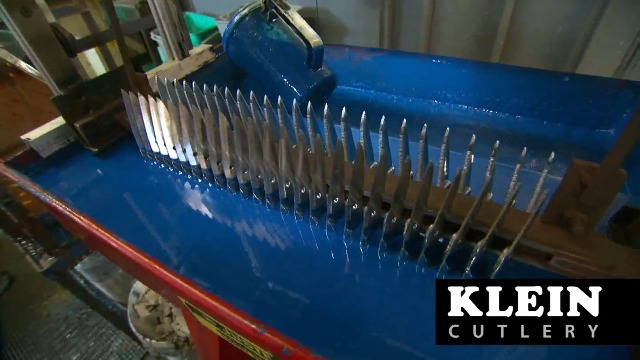 Watch Cutlery Manufacturing Process on Amazon Live