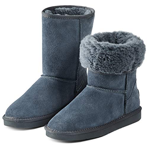 7 Best Suede Boots For Women That Are Perfect For Fall (2023)