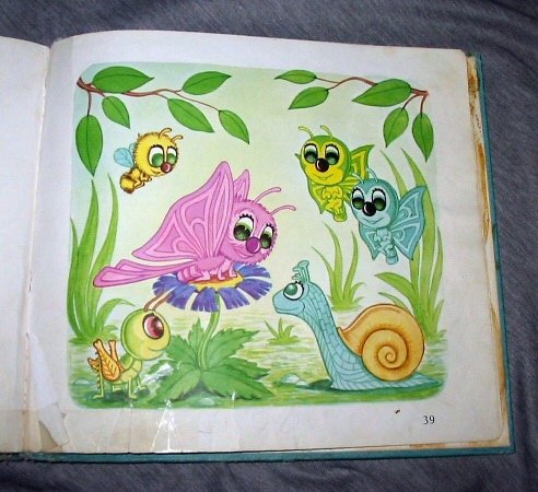 Creepy Caterpillar,: Smith, Garry and Vesta: Amazon.com: Books
