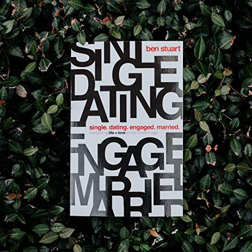 Snapklik.com : Single, Dating, Engaged, Married: Navigating Life And ...