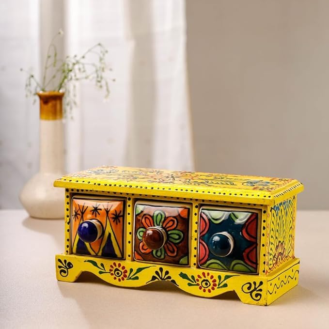 Bharat Handicraft Wooden Triangle Chest with 3 Colourful Ceramic ...