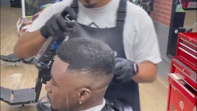 Watch How to use curl/twist sponge tutorial for beginner on Amazon Live