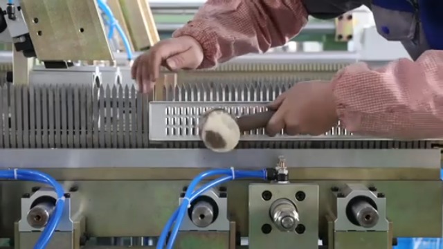 Watch Cubauto Aluminum Radiator on Amazon Live