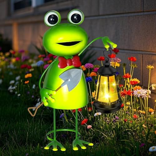 Amazon.com: xin ming Solar Resin Frog Statue Light for Garden ...
