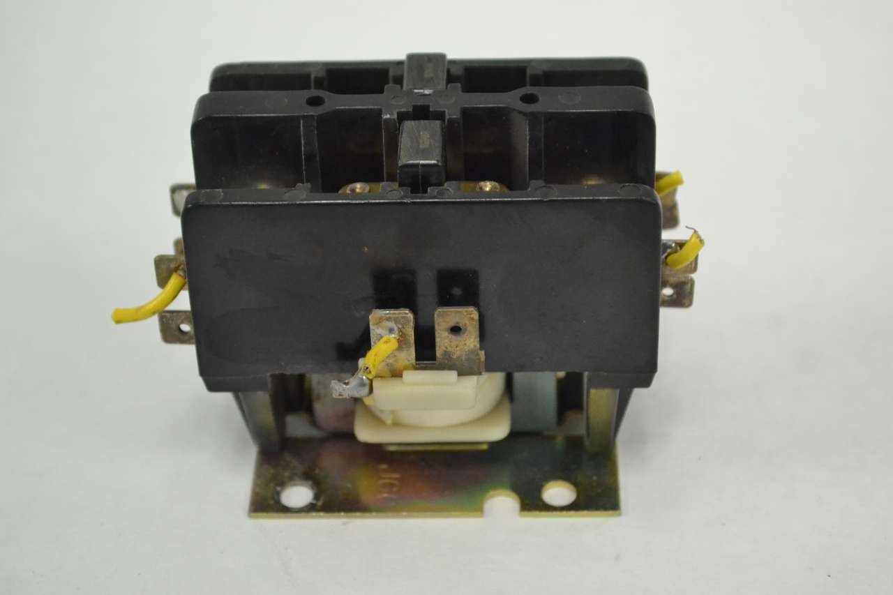 JOSLYN CLARK A77-306680A-1 120V-AC 30A AMP CONTACTOR B355050: Amazon ...