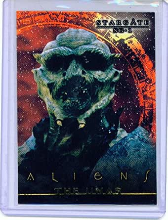 Rittenhouse Stargate SG-1 Premiere Edition Stargate Aliens Chase Card ...