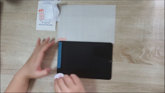 Watch Tablet Screen protector installation tutorial on Amazon Live