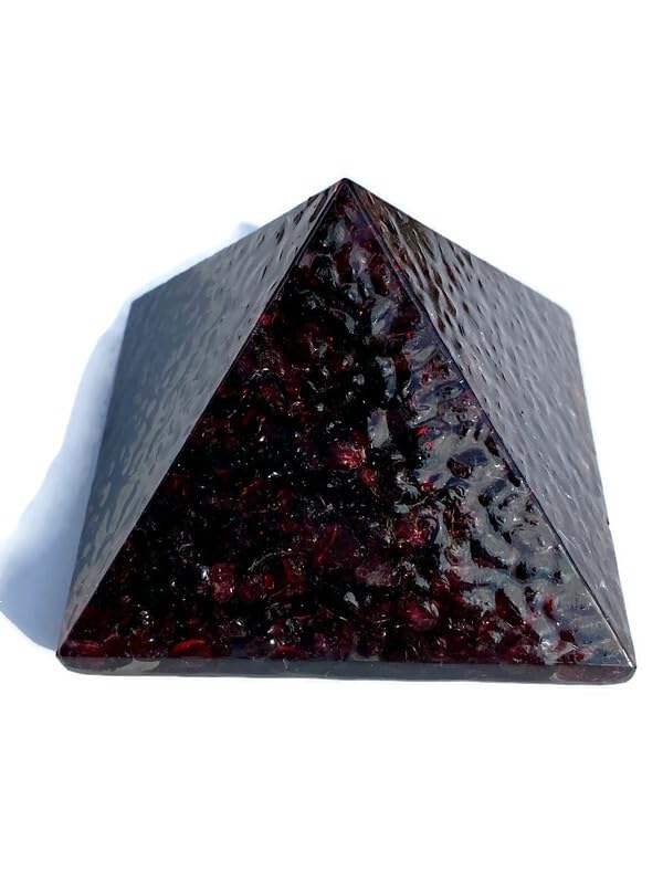 Amazon.com: Garnet Pyramid Crystal Orgone Generator Energy Accumulator ...