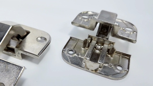 Watch Pie-Cut Corner Euro Hinge on Amazon Live