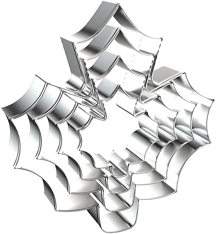 Amazon.com: Maple Leaf Cookie Cutter Set Large - 5 Inch, 4 Inch, 3 Inch ...