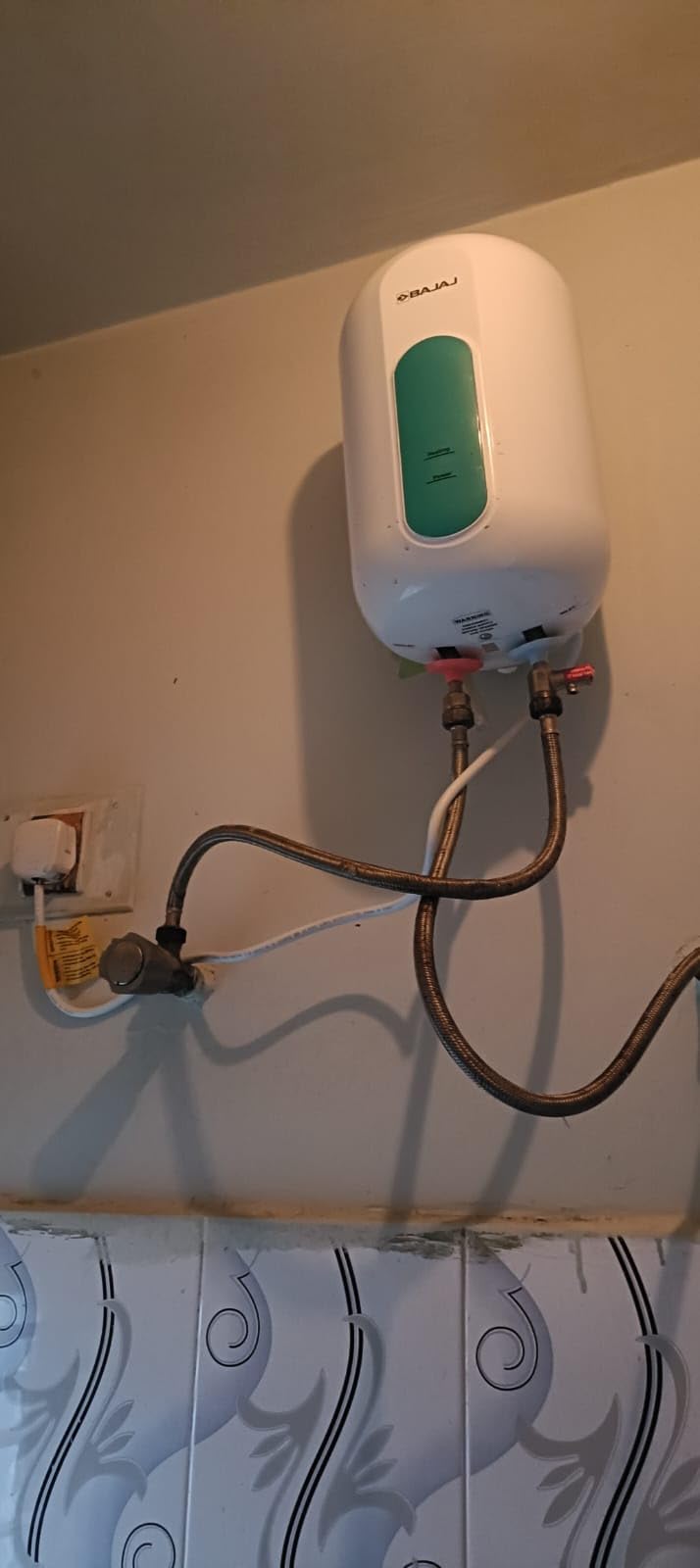 Buy Bajaj Aquaquick Instant Wall Mounted Water Heater 3L 3Kw | Compact ...