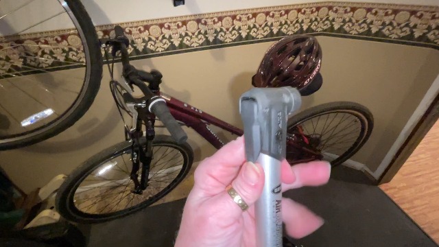 Watch The Bell Airblaster Frame Pump up close on Amazon Live