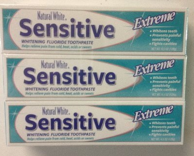 Amazon.com : Natural White Extreme Whitening Toothpaste Sensitive (3 ...