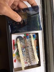 Amazon.com: Arduino The Official Starter Kit Deluxe Bundle with Make ...