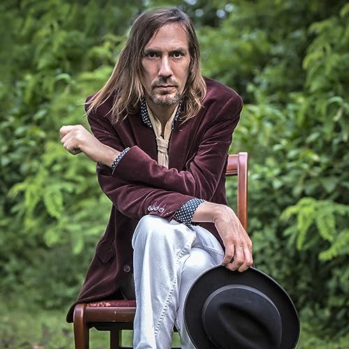 Wash the Hurt Away by Greg Garing on Amazon Music - Amazon.co.uk