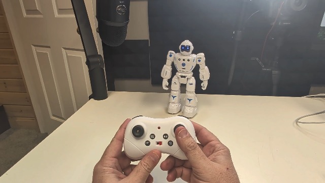 Watch Programmable, hand gestures, two AAA bat, USBC charging on Amazon ...