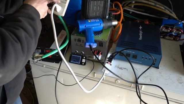 Watch 2500W 48V load test on Amazon Live