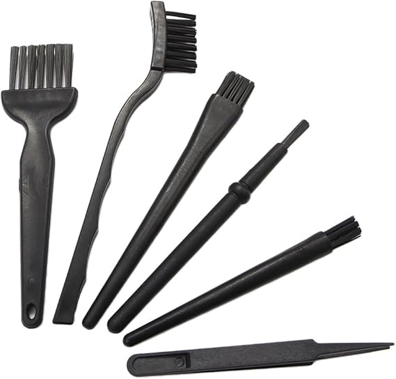 Amazon.com: Vctitil Mini Keyboard Brush Portable Set 6-in-1 Black Anti ...