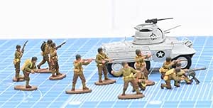 3R WWII US soldiers 12 figures 1B with M8 armored vehicle 1/72 ABS Tank ...