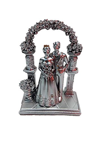 Beautiful Showpiece of Boy and Girl Size 13 x 9 cm : Amazon.in: Home ...