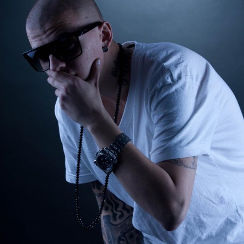 Mi Barrio ''Remix'' Ft Klan Katana & Angel Glock - Single von ...