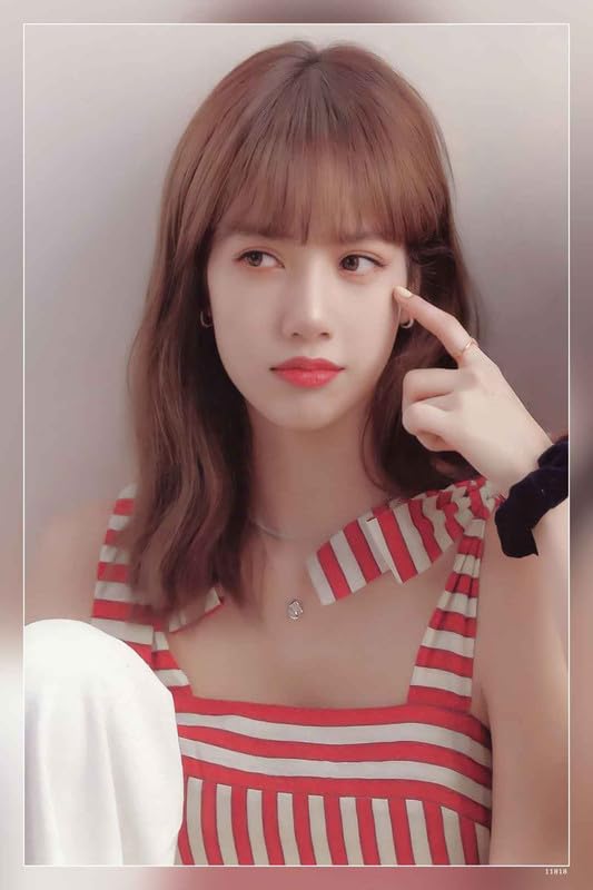 POSTERDADDY Blackpink Lisa Lalalisa Hoot Poster Reprint Matte Finish Paper Unframed 12 x18 Inch ...