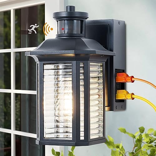 Ejerlya Dusk to Dawn Motion Sensor Outdoor Porch Light with GFCI Outlet ...