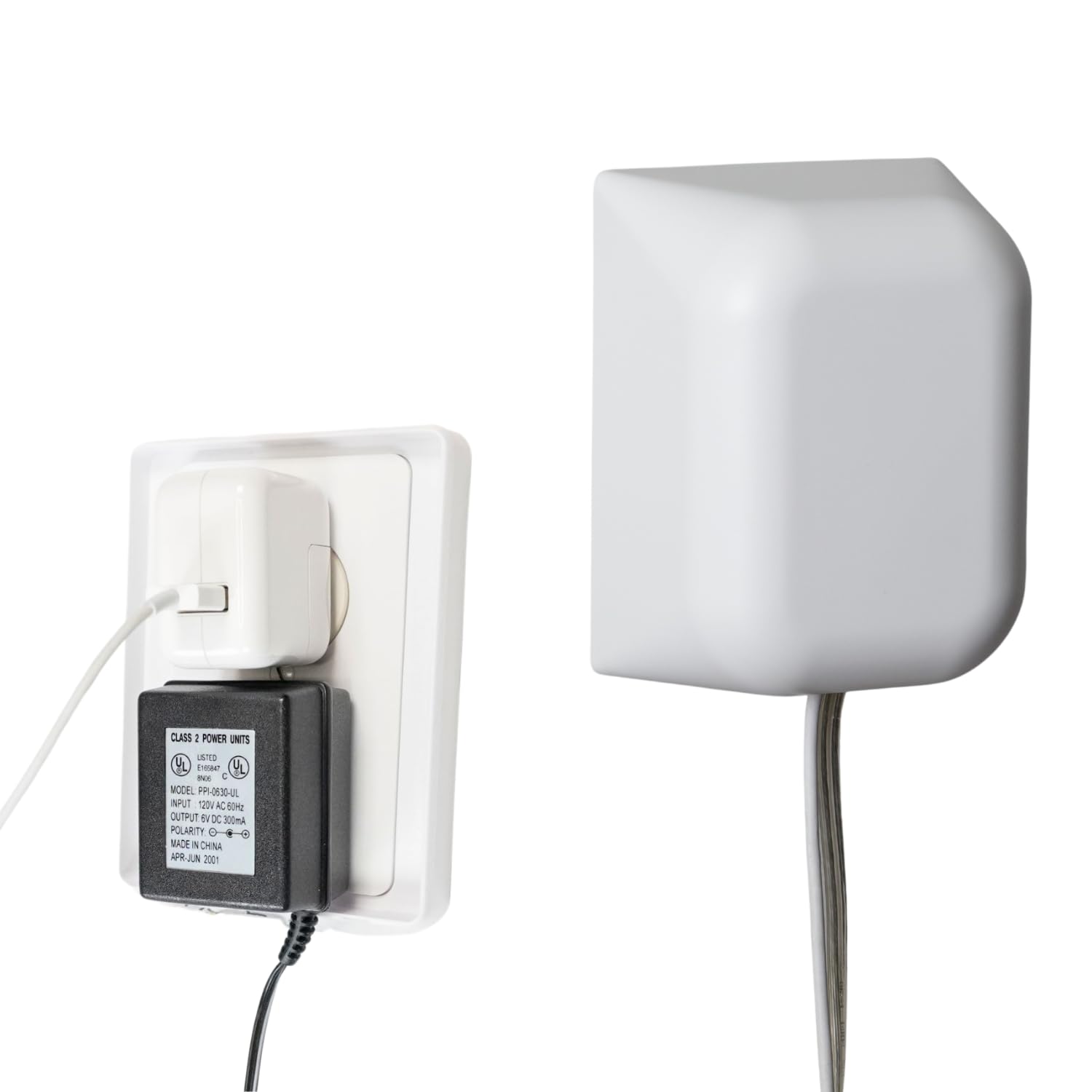 Amazon.com : Qdos Safety Medium Outlet Cover Box for Baby Proofing ...