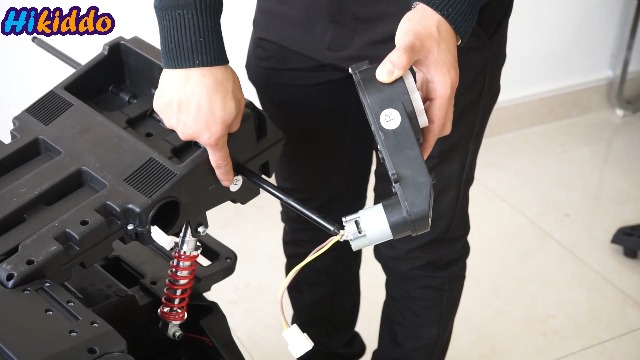 Watch How to Assemble Hikiddo 24V Kids ATV& A Complete Guide on Amazon Live