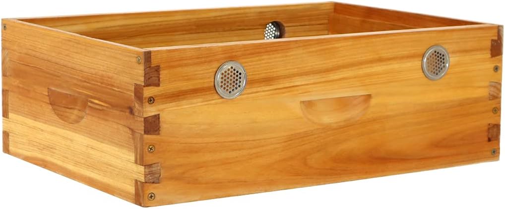 Amazon.com : BeeCastle Bee Hive 8 Frame Quilt Box Assembled Quilt Box ...