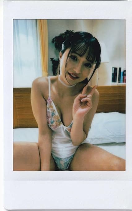 Amazon.com: ノーブランド品 Photo Site Cheki Airi Konno Naughty Little Devil Academy MC-143B Digiplan ...