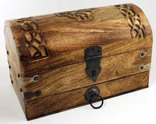 Amazon.com: Celtic Cross Treasure Chest (FBMW11) - : Home & Kitchen