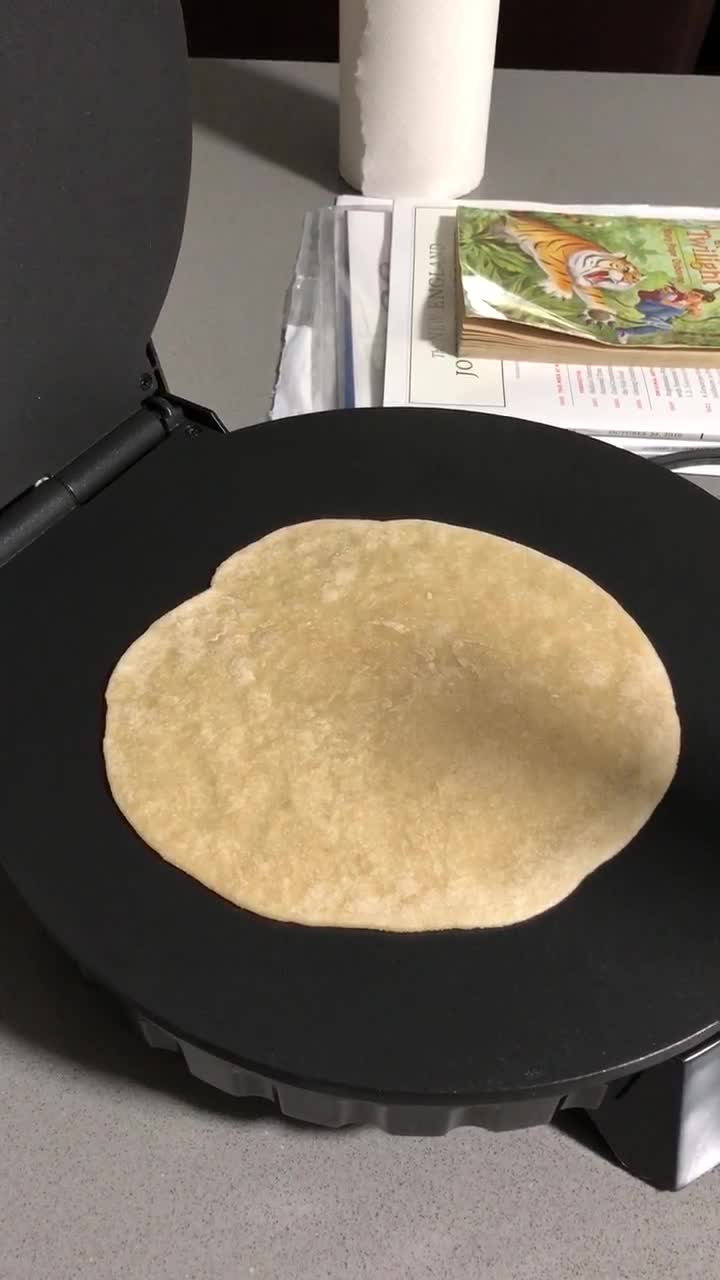 Watch Brentwood tortilla/ flatbread maker on Amazon Live