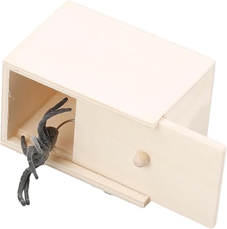 Tabanzhe Brand Spider Prank Scare Box - Spider Scare Wooden Box ...
