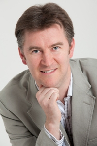 Amazon.co.uk: Andrew Rayner: books, biography, latest update