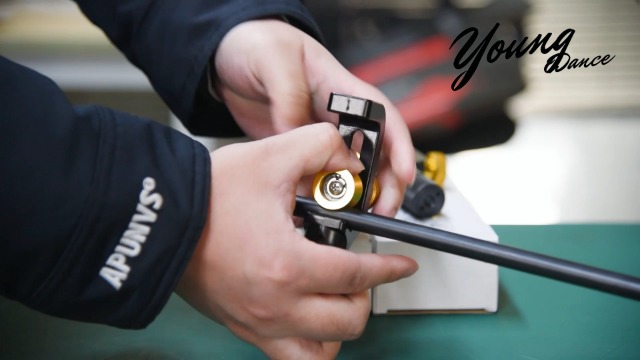 Watch How To Use Armored Cable Stripper Tools on Amazon Live