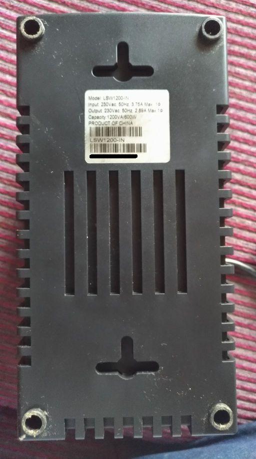 APC LSW1200 ?? 600 Watt, 230V - Voltage Stabilizer (160-285V Range ...