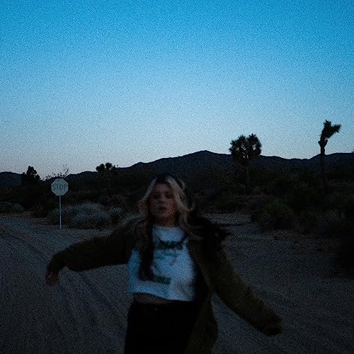 Écouter Fairytale par Vanda sur Amazon Music Unlimited