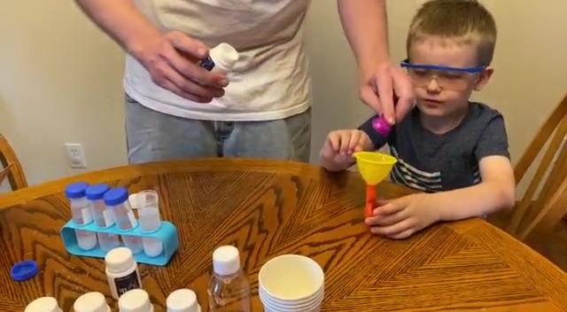 Watch Kids Science Experiment Kit on Amazon Live