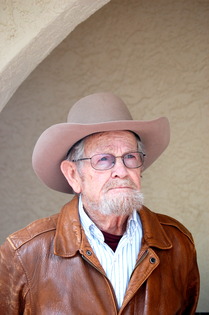 Amazon.com: Frank Farr: books, biography, latest update