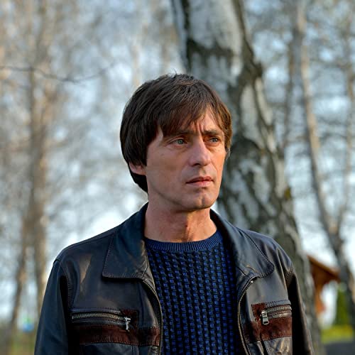 Play Aștept să-mi spui by Anatol Mirzenco on Amazon Music