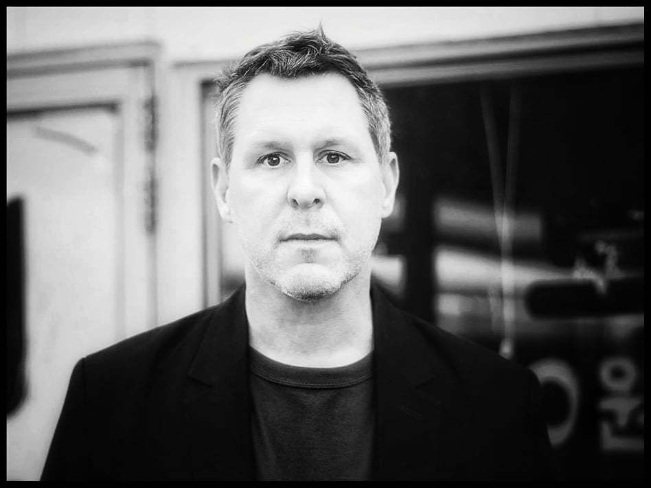 Amazon.com: Chris Tharp: books, biography, latest update