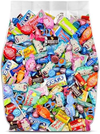 Amazon.com: Easter Candy Bulk Variety Pack 2lb - Assorted Chocolate ...