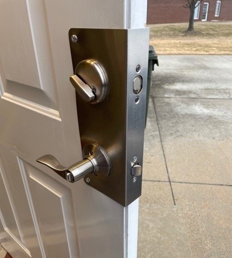 Defender Security U 10546 Door Guard, single pack, Stainless Steel ...