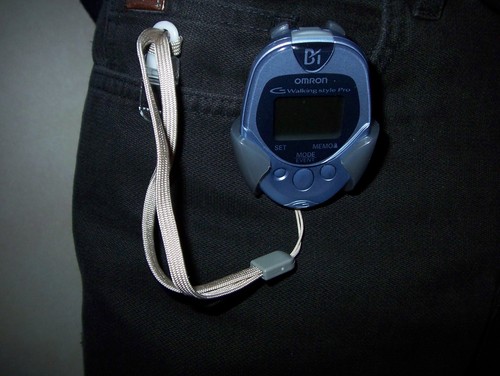 Omron Walking Style Pro Pedometer : Amazon.co.uk: Sports & Outdoors