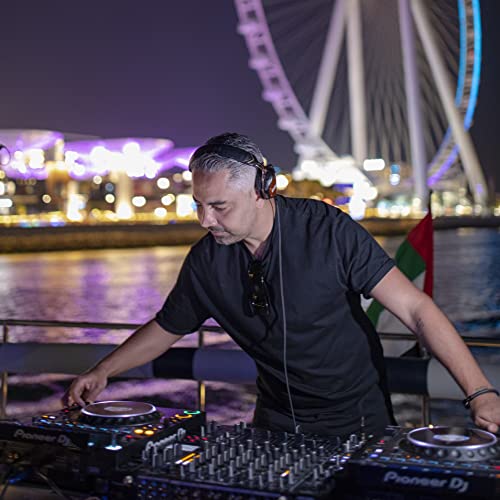 Écouter Adventure par Dj Fere sur Amazon Music Unlimited
