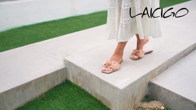 Watch LAICIGO Womens Bowknot Slides on Amazon Live