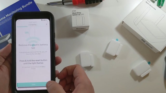 Watch Wyze Entry Sensor V2 Setup and Battery Replacement Guide on ...