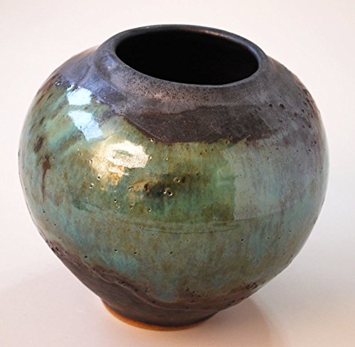 Amazon.com: Turquoise and Black Round Vase : Home & Kitchen