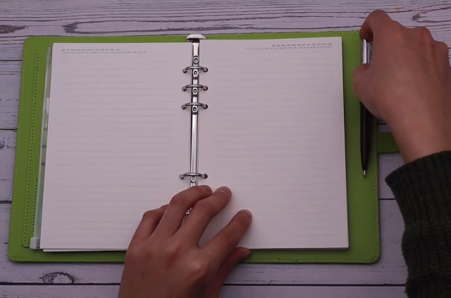 Watch A6 A5 B5 Loose-leaf Binder Notebooks on Amazon Live